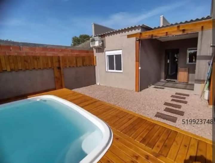 Casa Com Piscina E Ar Condicionado Em N. Tramandaí - Tramandaí