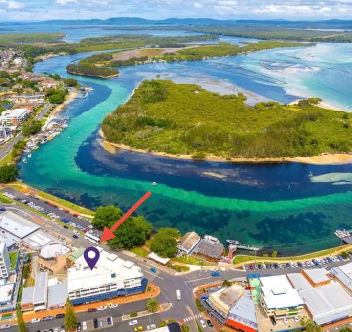 Marina 403 - 포스터