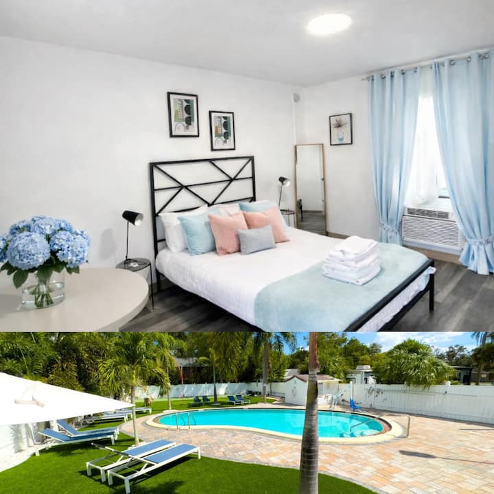 Spacious Studio | Queen Bed | Pool Access #11 - Clearwater Beach, FL