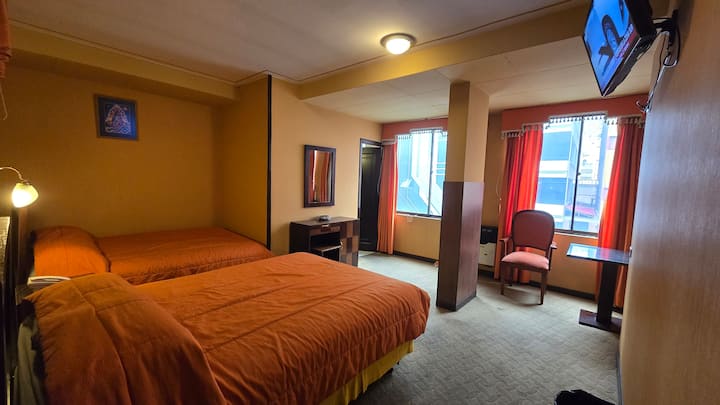 2 Camas Matrimoniales, Céntrico, Desayuno Incluido - La Paz