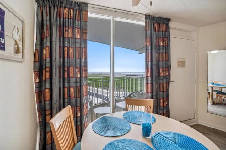 Nassau Inn Wildwood Crest Heated Pool + Beach View - Poverty Beach, NJ