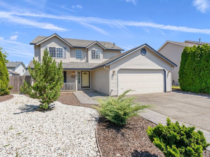 Stylish 4br Retreat In Vancouver S#41784 - Vancouver, WA