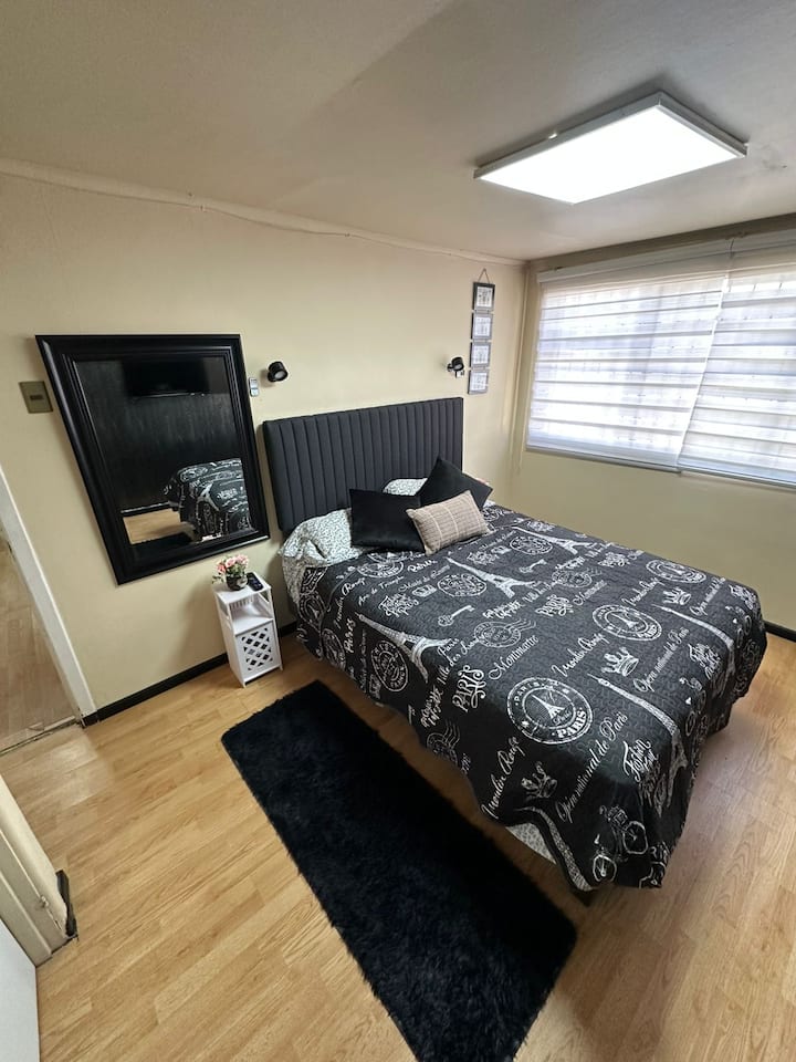 Casa Céntrica, 2d,2b Con Estacionamiento Gratuito - Los Angeles