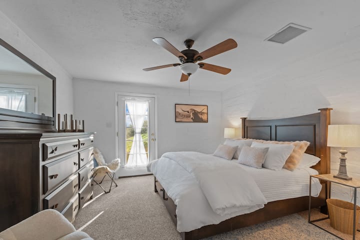 Private Western Desert Retreat Horses Welcome - Wickenburg, AZ