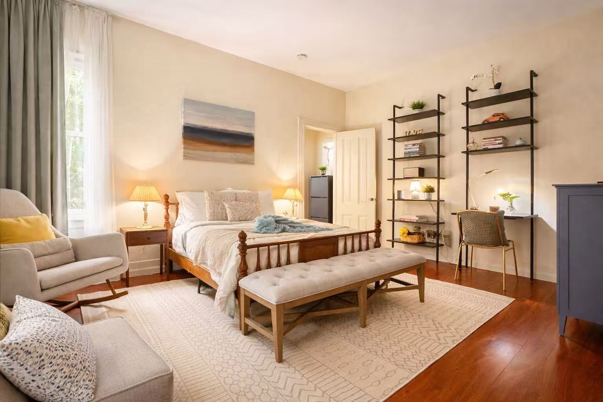 Alameda Nautical Suite · Walkable Downtown - Flats for Rent in Alameda ...