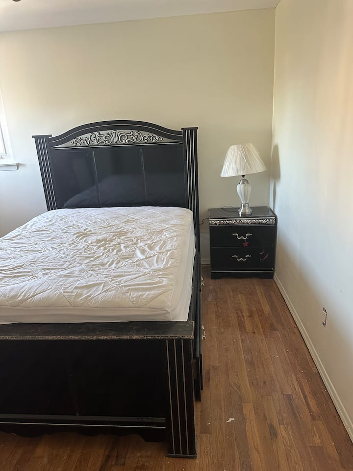 Cozy 3 Bedrooms Apartment In Quiet Copiague - Bethpage State Park, Farmingdale