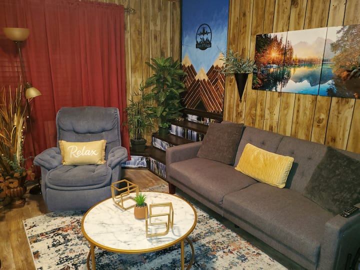 Airport Mtn Suites:hot Tub•cabin Feel• Airport 3mi - Maryville, TN