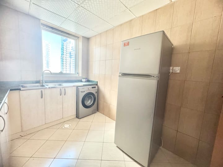 3br Apartment On Al Ittihad Rd – Near Dubai - Sharjah
