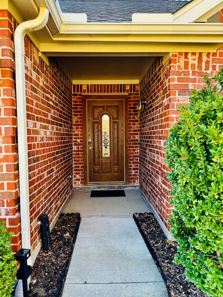 Cozy 2-bedroom Private Suite - Denton, TX