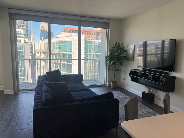 City View King Bed Suite - 