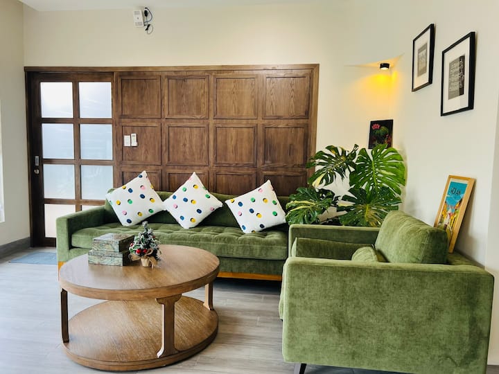 On The Ricefield/2 Bedrooms Apartment/pool/balcony - 會安市