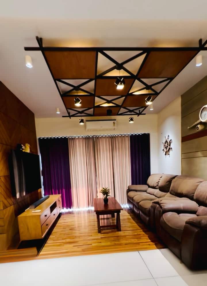 Feel The Vibe Of Hilite City With Luxury Stay ! ! - Kozhikode