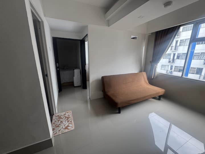Lt.20 (C) Family Room, City View, Netflix & Wifi - Bandung