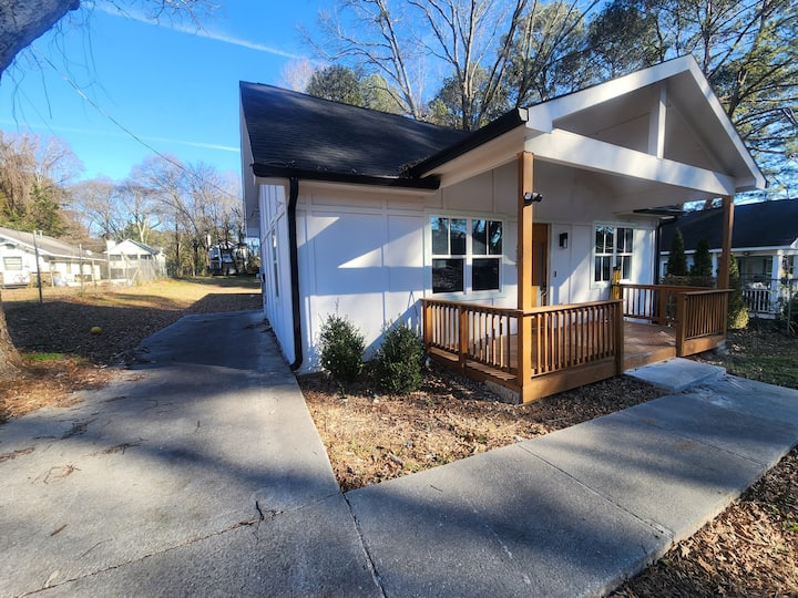 Modern Comfort Atl Living - Atlanta, GA