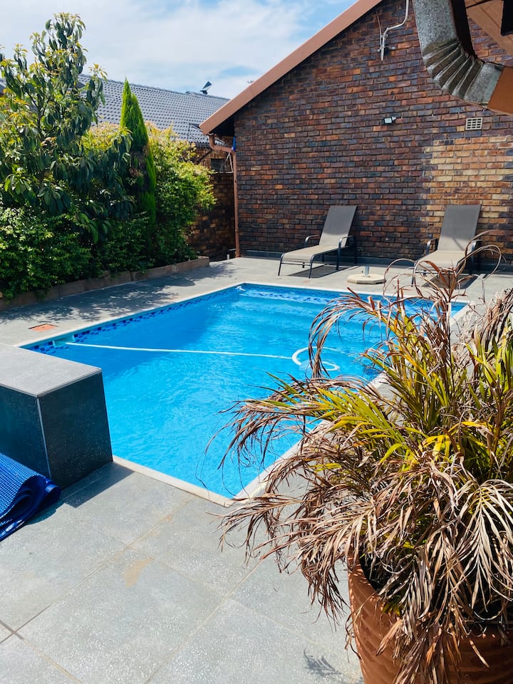 Tulimelila Guest House - Middelburg