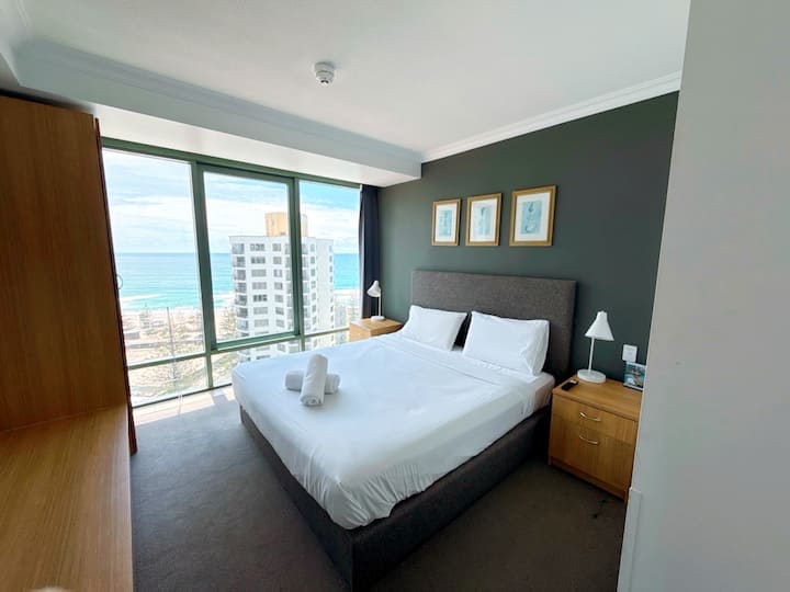 Surfers Paradise (12f) Ocean View Hotel Room Gc - Surfers Paradise