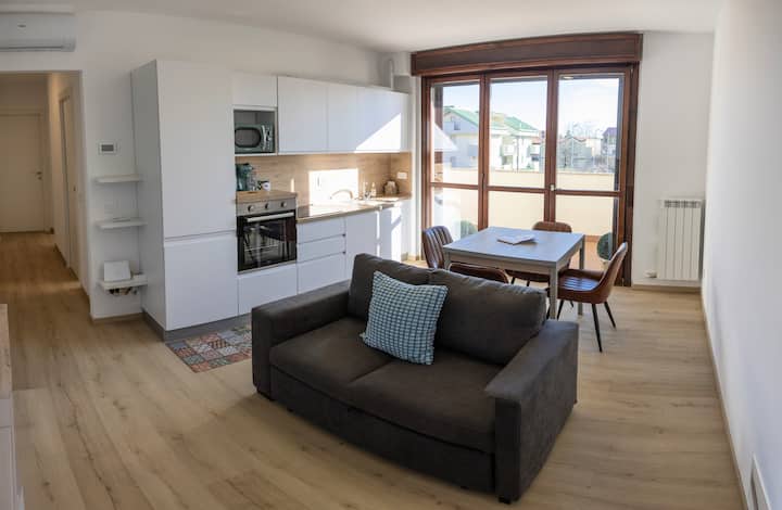 Tra Centro E Stazione Parcheggio Gratuito Strada - Monza