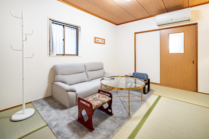 Entire 2-story Home｜walk To Tsutenkaku｜near Subway - Osaka