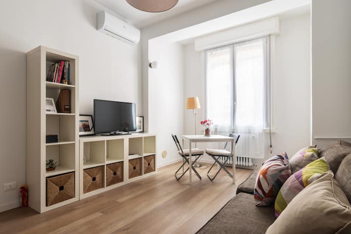 Design District Quite Home - M4 Blue Line - Milan