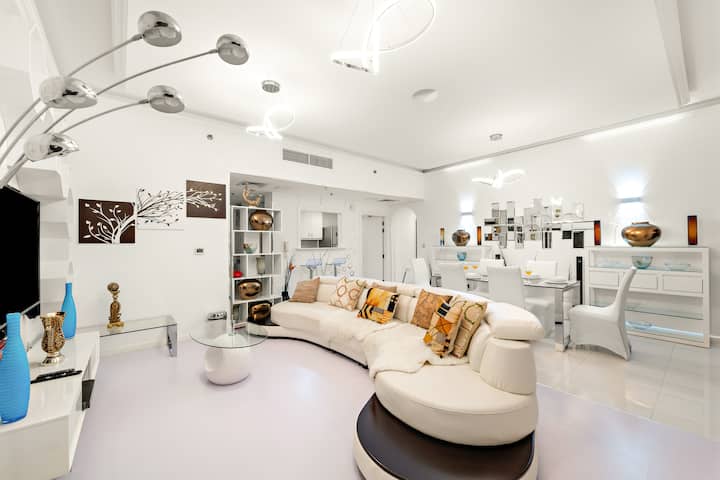 First Class | 2br | Exquisite Near Jbr Beach - Dubai