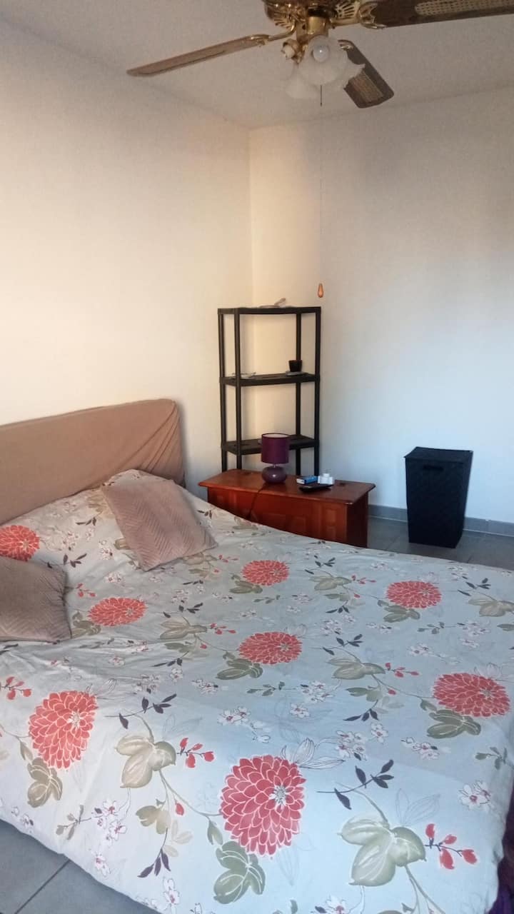 Chambre Lit Double - Arles