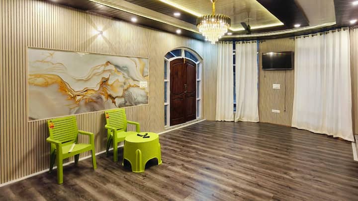 River Edge Homestay Tangmarg Whole Property - Gulmarg