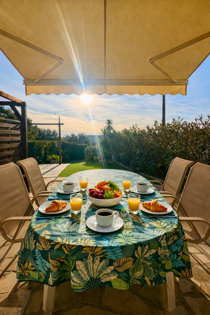 Villa Cosy, Avec Piscine Et Accès à La Plage - Saint-Aygulf