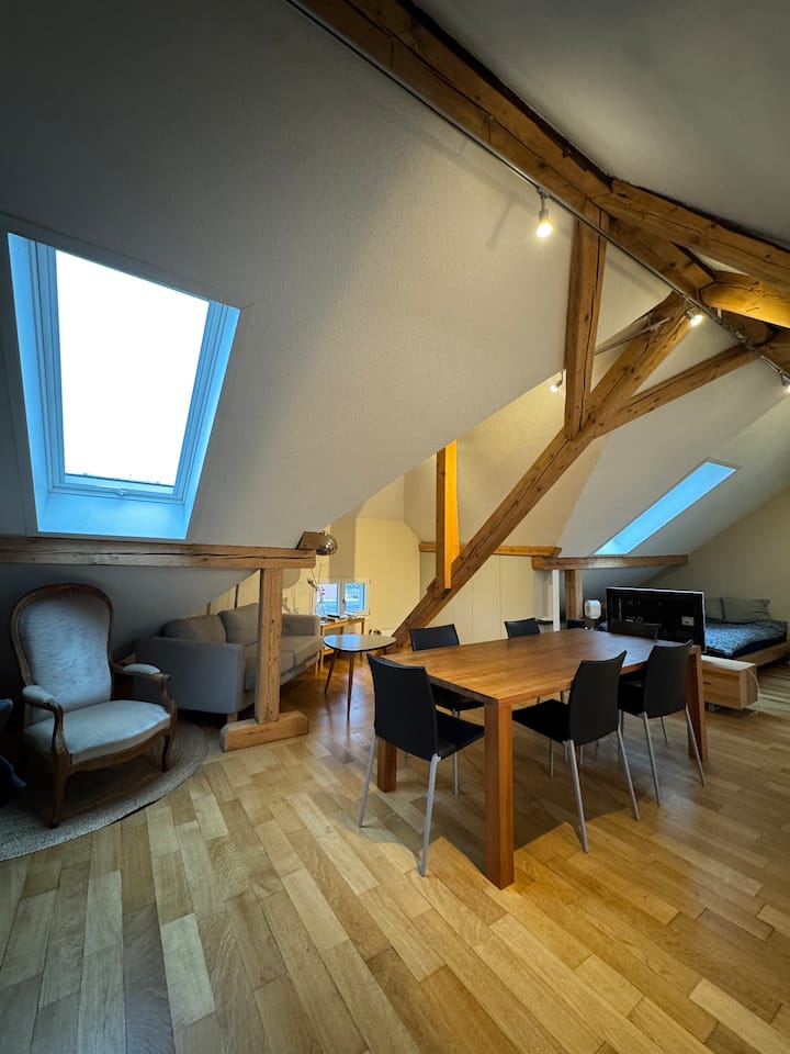 Bijou Loft Olten – Wood & Design, Central & Quiet - Kanton Solothurn