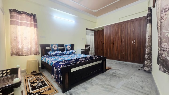 Crystal Mansion - Hyderabad