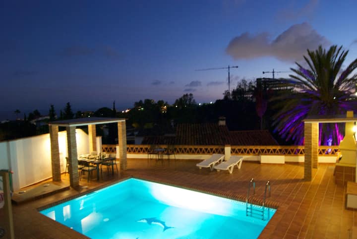 Lägenhet I Villa Med Pool, Jacuzzi & Magisk Utsikt - Fuengirola