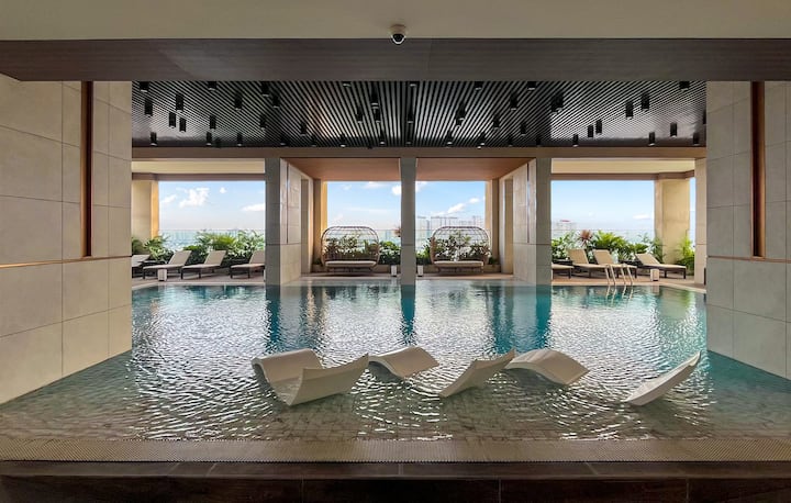 The Blue Serenity Residence | Pool & Gym - Hô Chi Minh-Ville