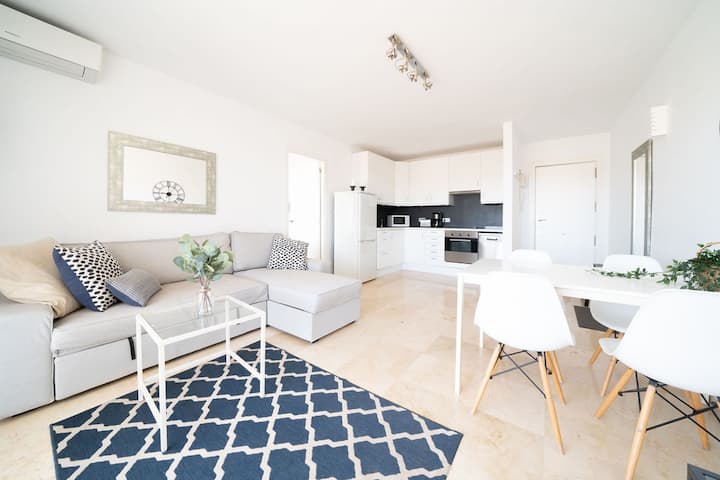 Cozy Apartment With Amazing Views In Los Pacos - Fuengirola