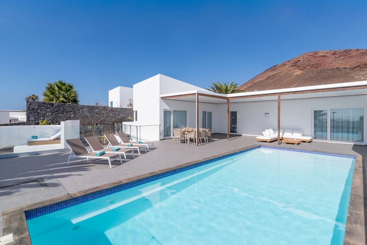 Ereza Villas Royal Family Hoopoe-6 - Playa Blanca