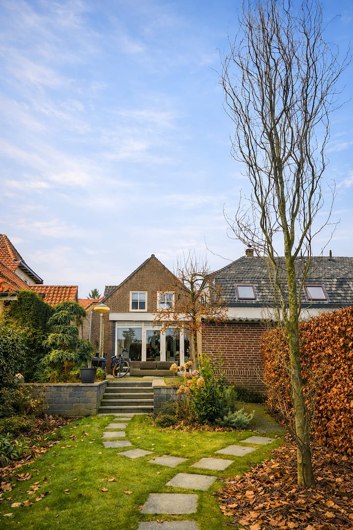 Gardenhouse, 3 Bedrooms, With Pet, 5m From Ehv. - オランダ