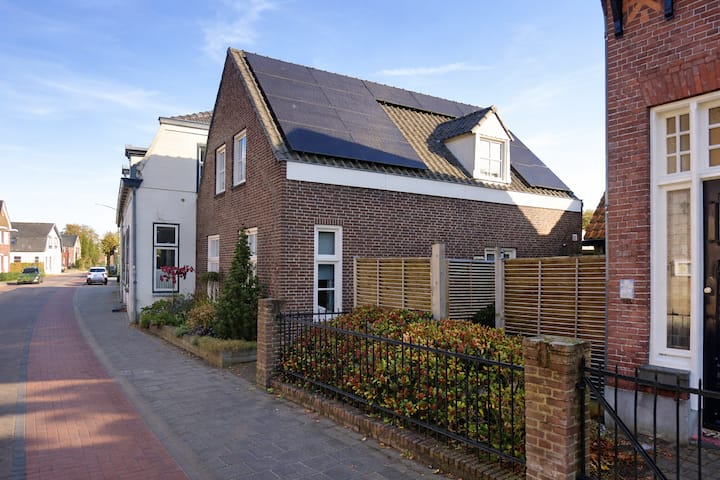 Gardenhouse, 2 Bedrooms, With Pet, 5m From Ehv. - Hamont-Achel