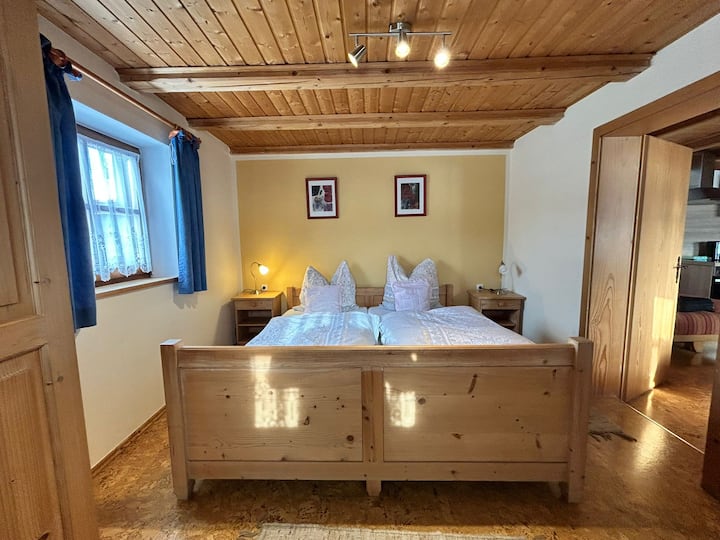 Komfortabel Ausgestattete Wohnung - Ruhige Lage - Bad Birnbach