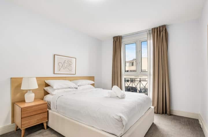 Luxury Living, Central, Balcony Views, Heated Pool - St Kilda