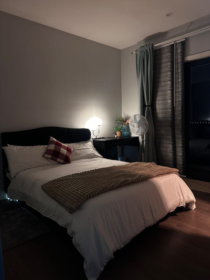 Private Self-contained Studio With Own Entrance - Canberra