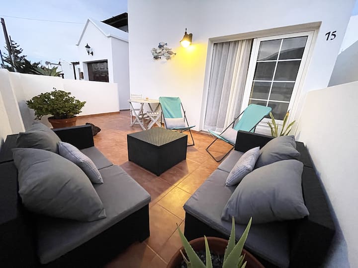 Acogedor Dúplex Con Terraza Privada En ÓRzola - La Graciosa