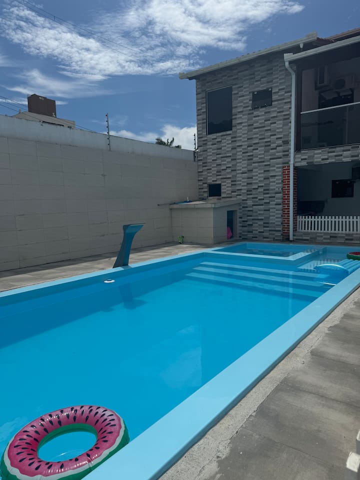 Casa Com Piscina Em Camboriú. - Balneário Camboriú