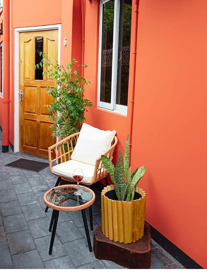 Work- Friendly 1- Bedroom Apt- Kitchen & Ac - Paramaribo