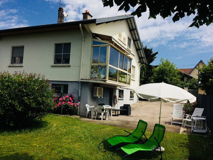 Maison Calme Avec Jardin, Proche Thermes Vittel - Vittel