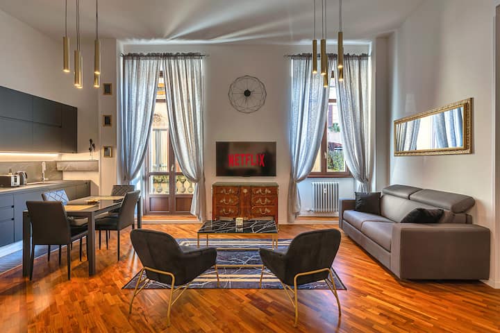 Golden Luxury Como - Como