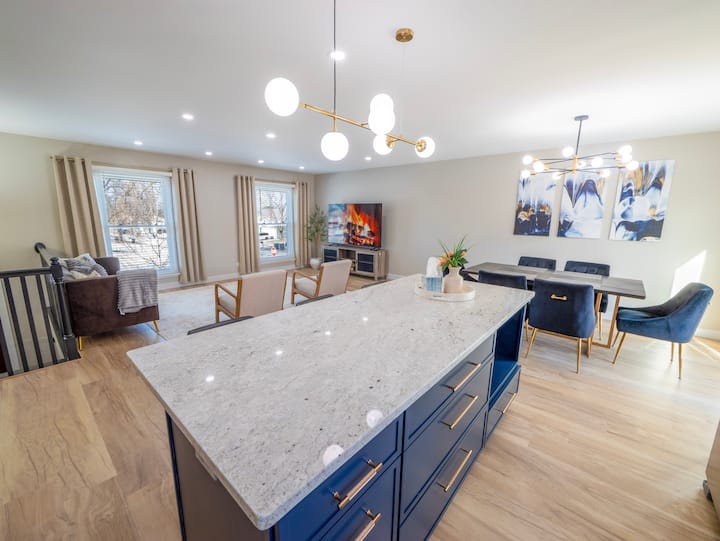 4br Family Friendly Perfect For Group & Long Stay - Bartlett, IL