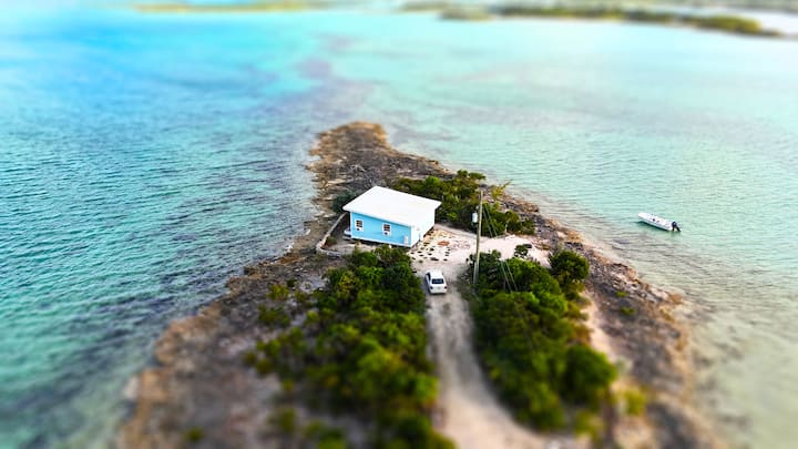 Driftwood Point –Private Waterfront Cottage, Exuma - The Bahamas