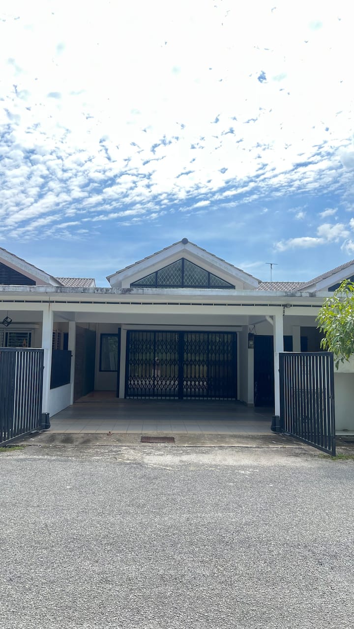 Galley Guesthouse - Cherating