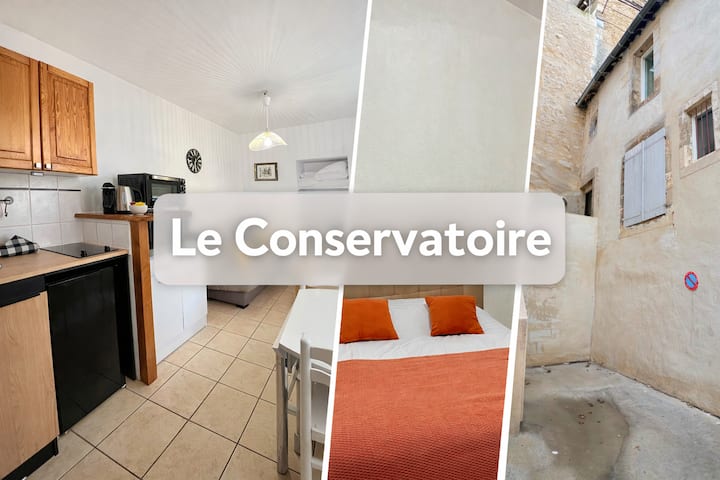 Jolie Maison En Centre-ville Fibre + Parking Privé - Poitiers