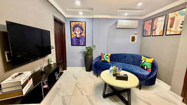 Luxury 1bhk Apartment In Bahria Town Lahore - Pakistan