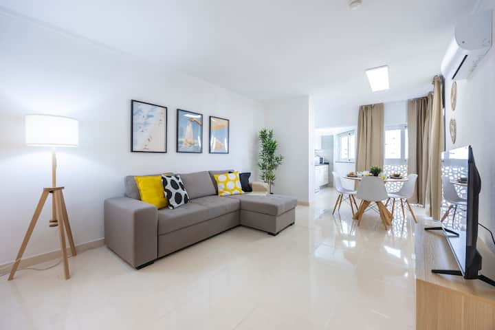 Behappy W/desk And Wifi, Near Beach - Carvoeiro