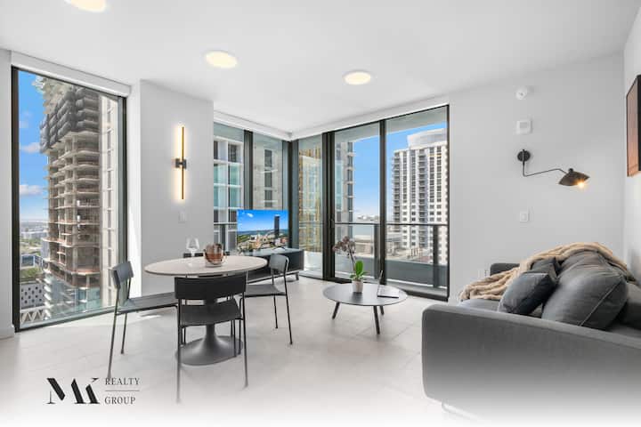 501 First Residence | 1br Iconic Miami City Views - The Bahamas